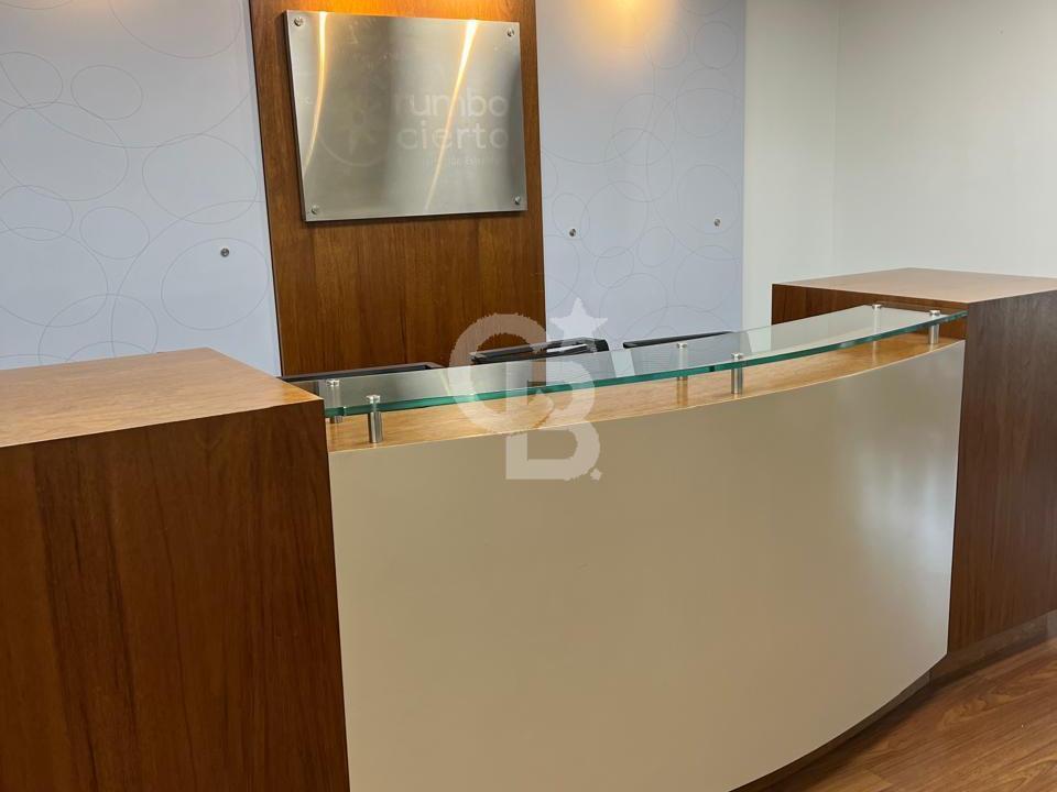 Oficina o Casa Oficina en Arriendo en Las Condes 5 dormitorios 4 baños ...