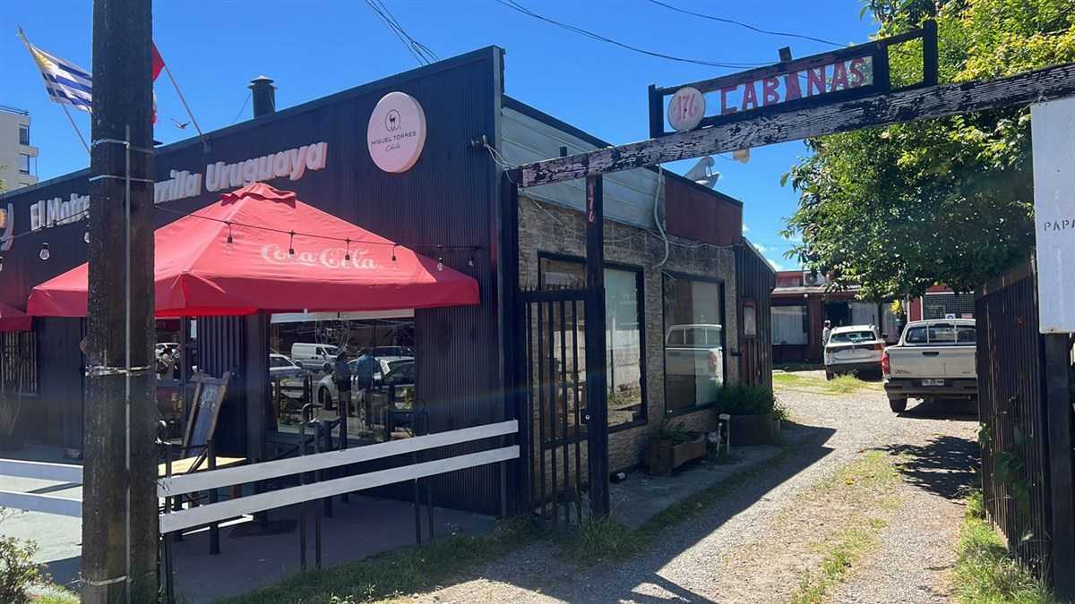 Local o Casa comercial en Venta en Valdivia | R79857120-6L0-105187136 ...